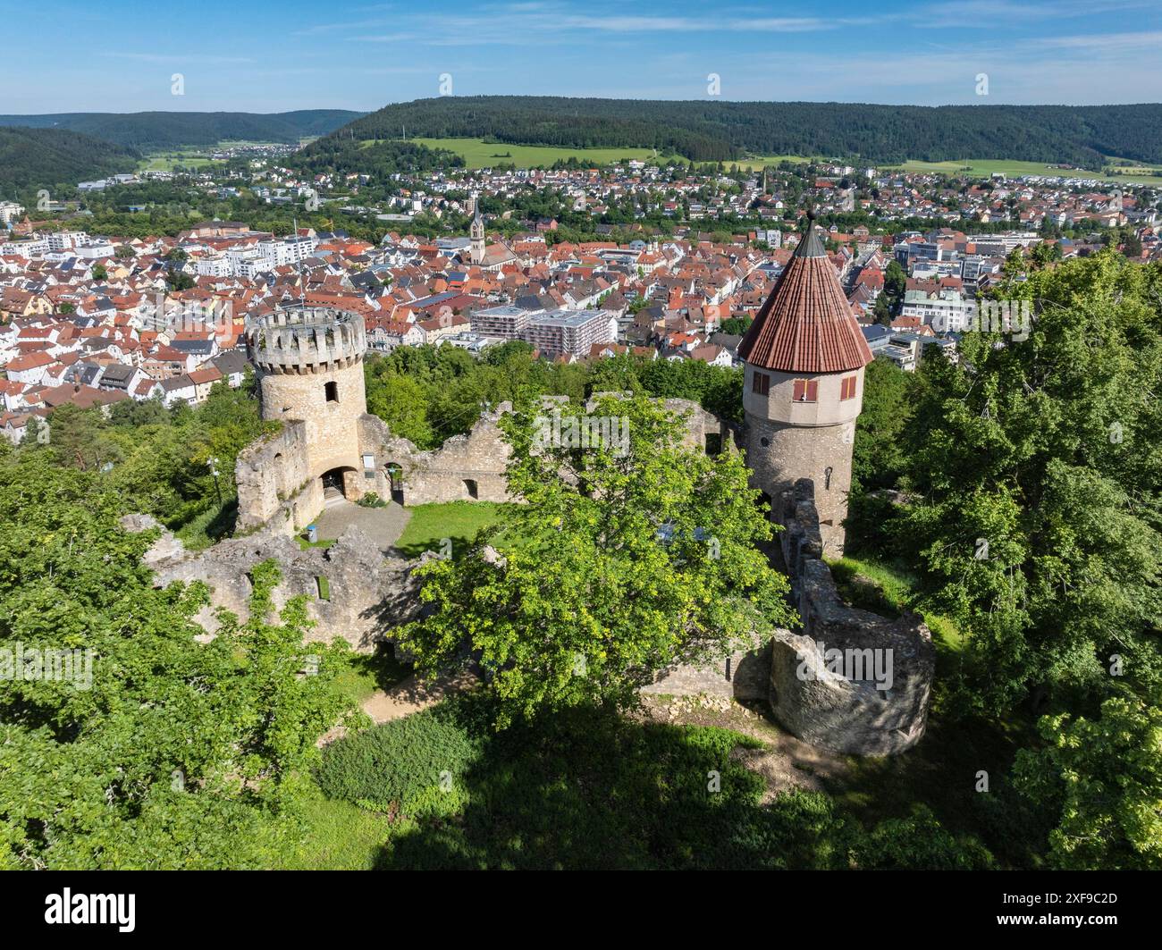 Aerial view of the Honburg castle ruins on the Honberg above the town ...
