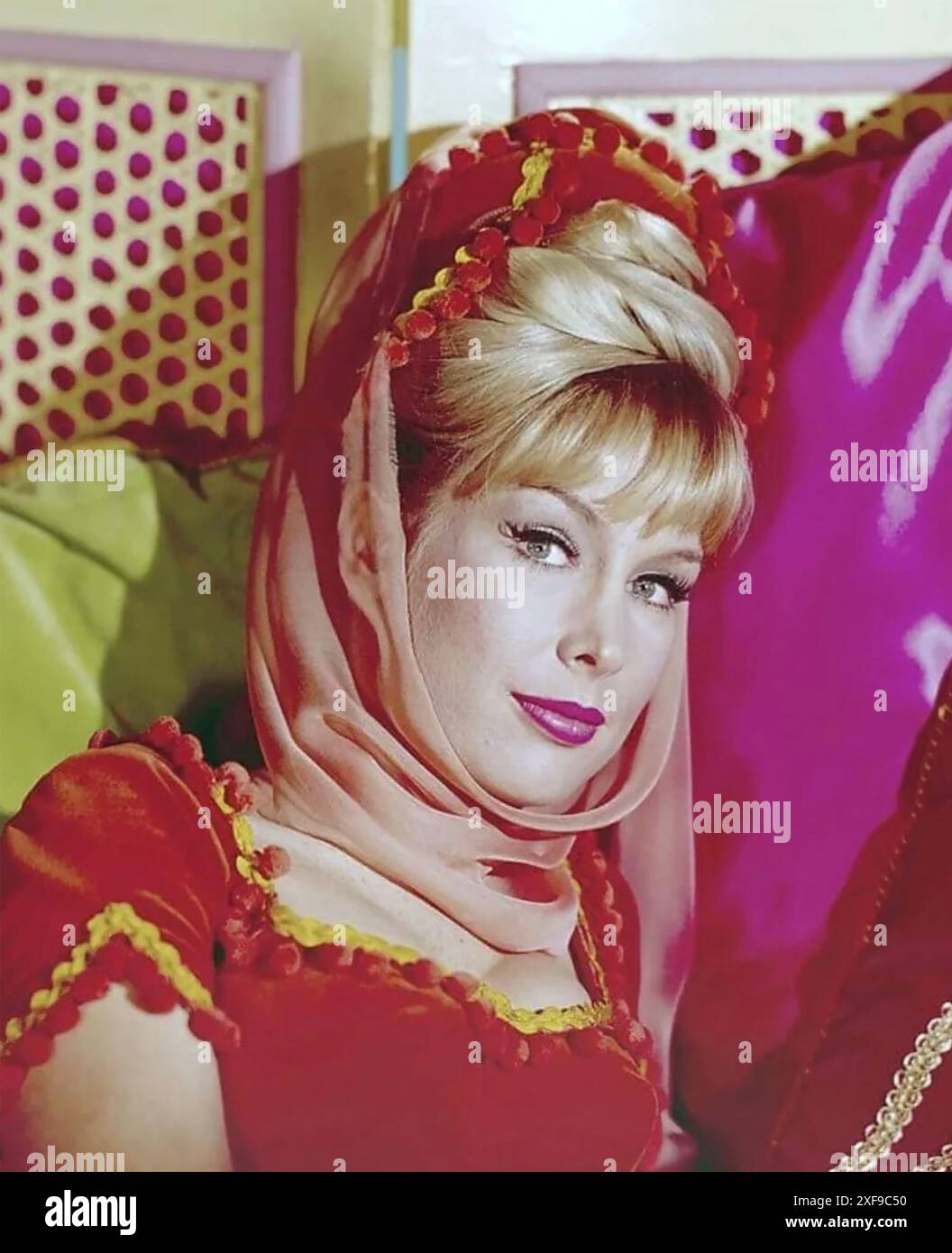 Sitcom actress hi-res stock photography and images - Alamy