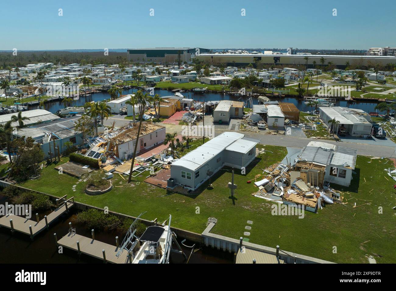 Property damage from strong hurricane winds. Mobile homes in Florida ...