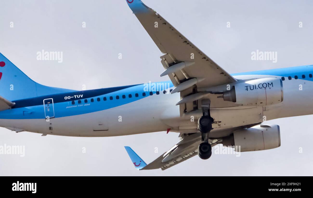Tenerife, Spain - 24. June 2024: A Tui airline passenger plane landing ...