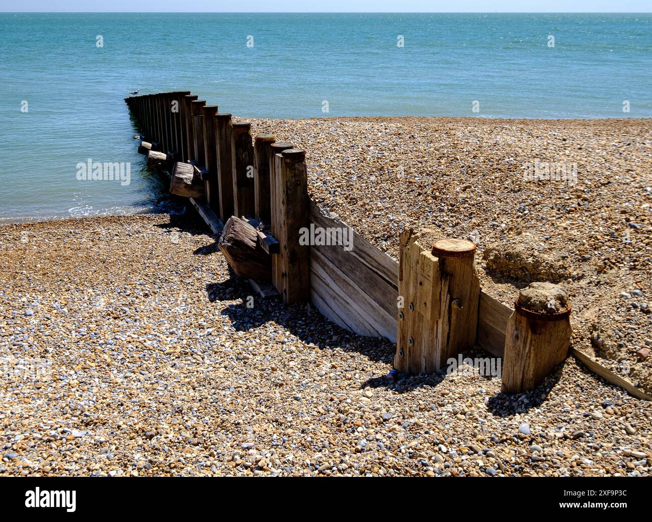 Eastbourne seafront walk from pier to sovereign harbour hi-res stock ...