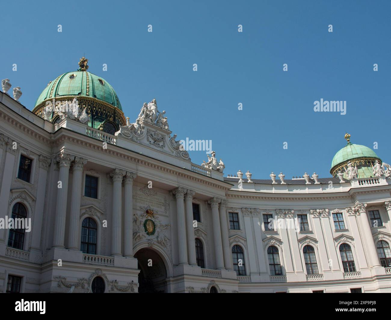Hofburg Imperial Palace Palace shows impressive baroque architecture ...
