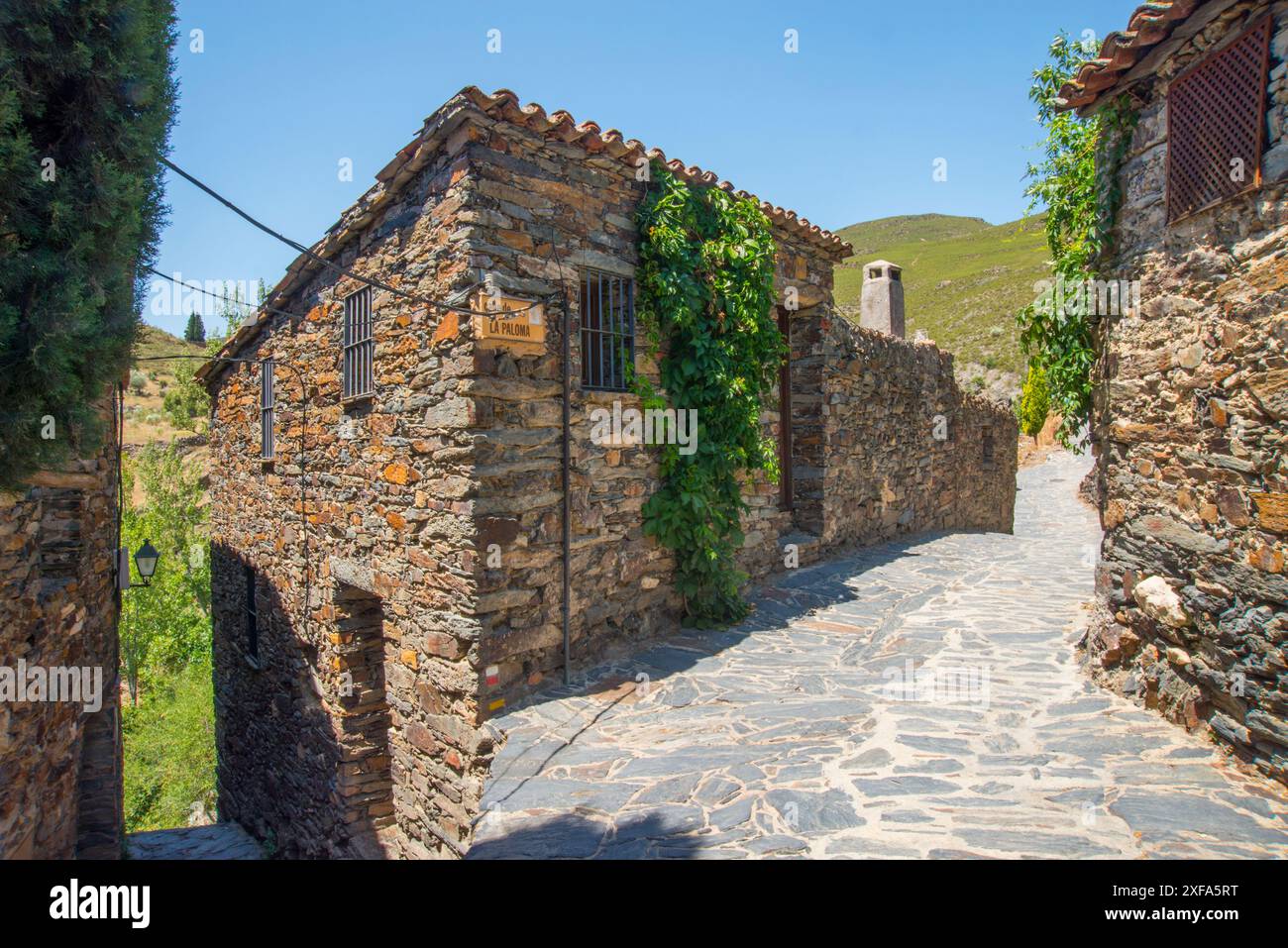 Traditional architecture. Patones de Arriba, Madrid province, Spain ...