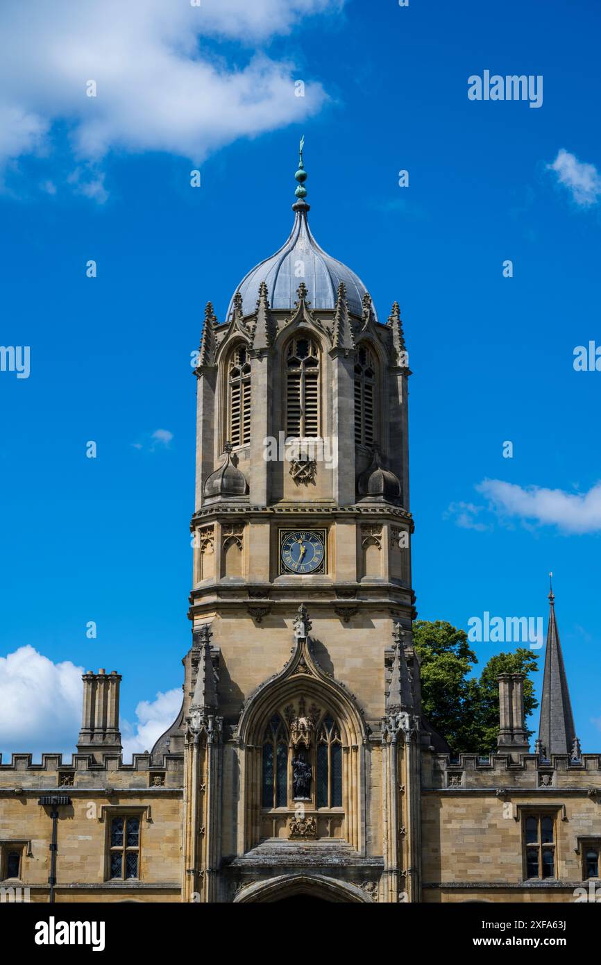Tom Tower, Oxford Landmark, Christ Church College, University of Oxford ...