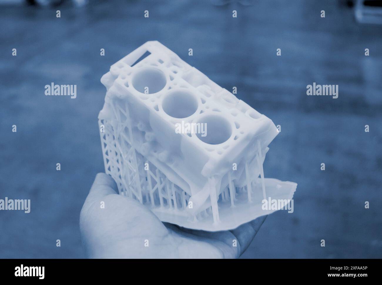 Detailed models in form of internal combustion engine printed on 3D ...