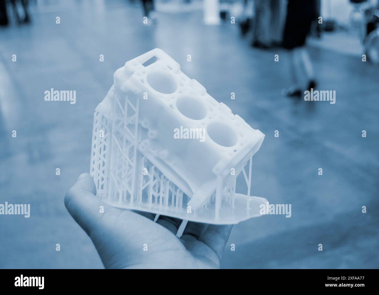 Detailed models in form of internal combustion engine printed on 3D ...