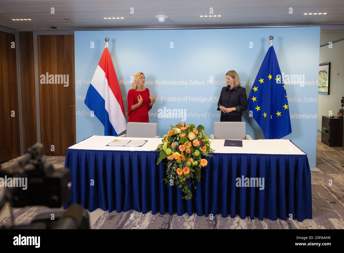 THE HAGUE - Former Minister of Foreign Trade and Development ...