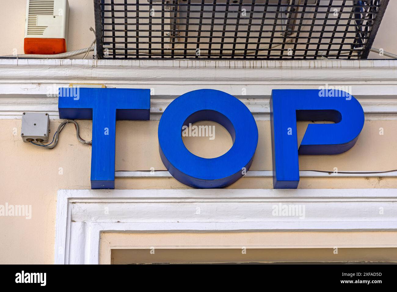 Building letters in top blue hi-res stock photography and images - Alamy