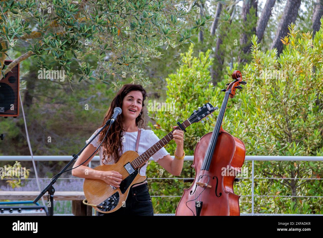 France sarah hi-res stock photography and images - Alamy