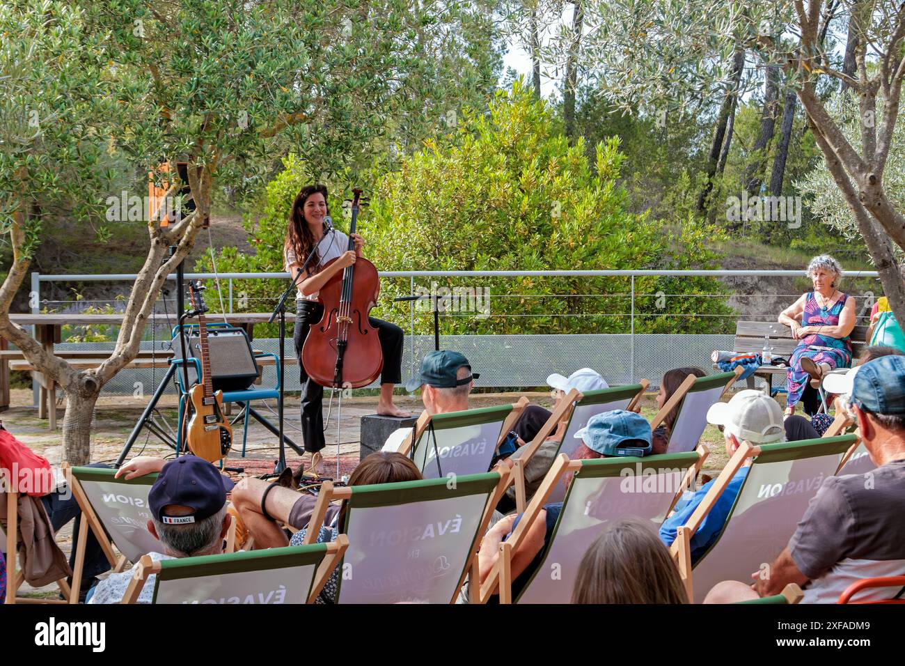 Sarah Amiel en concert. Chill au Malpas. Office de Tourisme "La ...