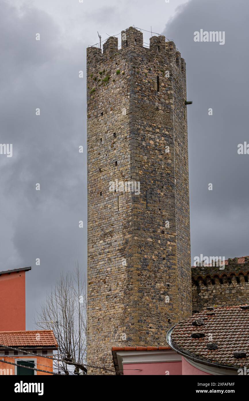 Pentagonal military tower hi-res stock photography and images - Alamy
