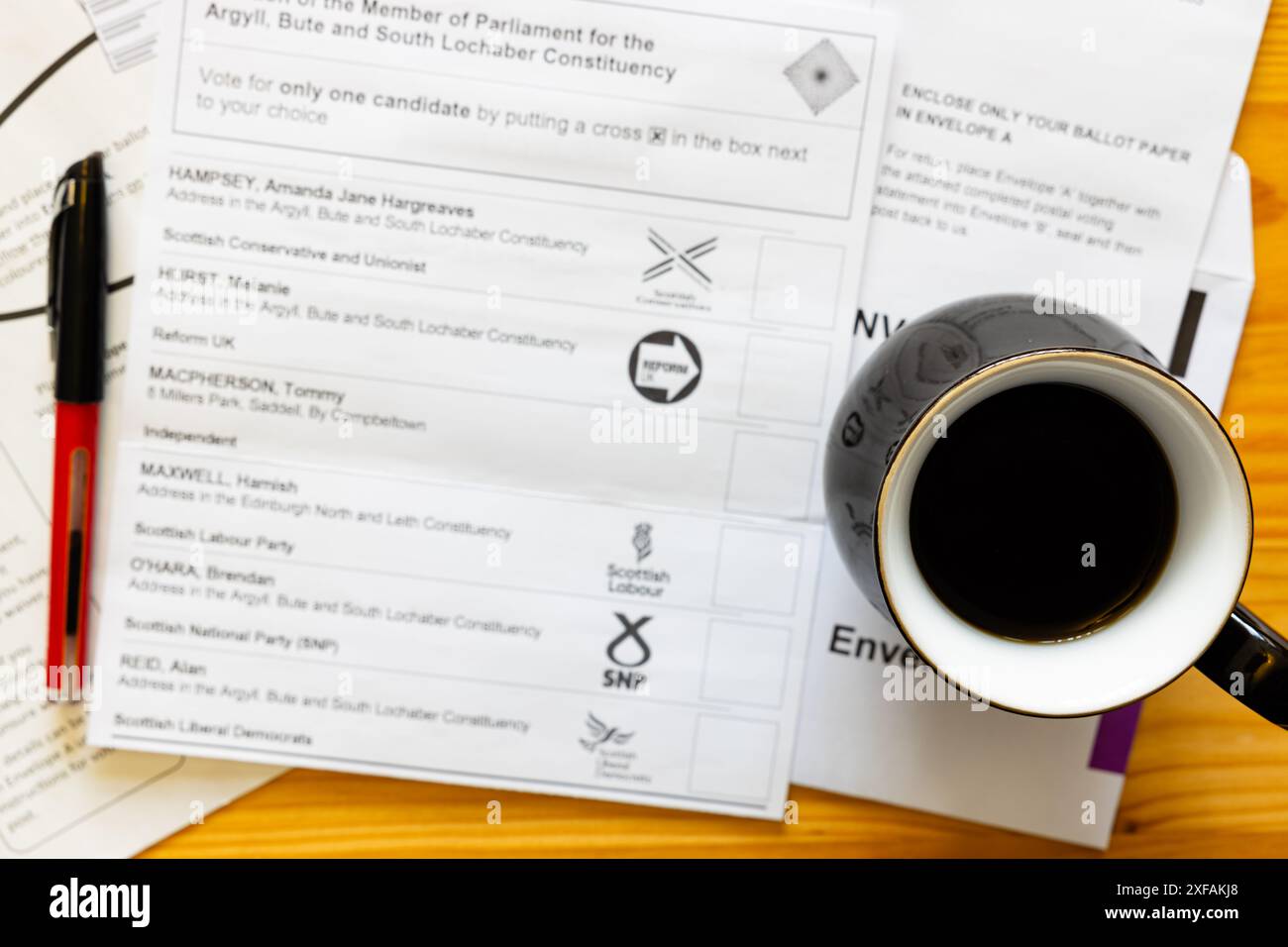Ballot paper cross hi-res stock photography and images - Alamy
