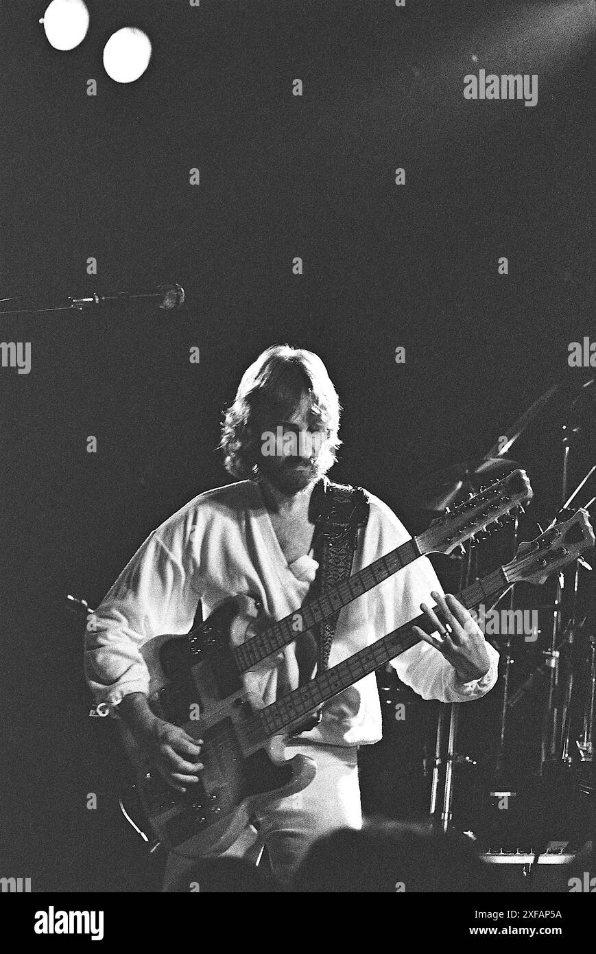 Mike rutherford hi-res stock photography and images - Alamy