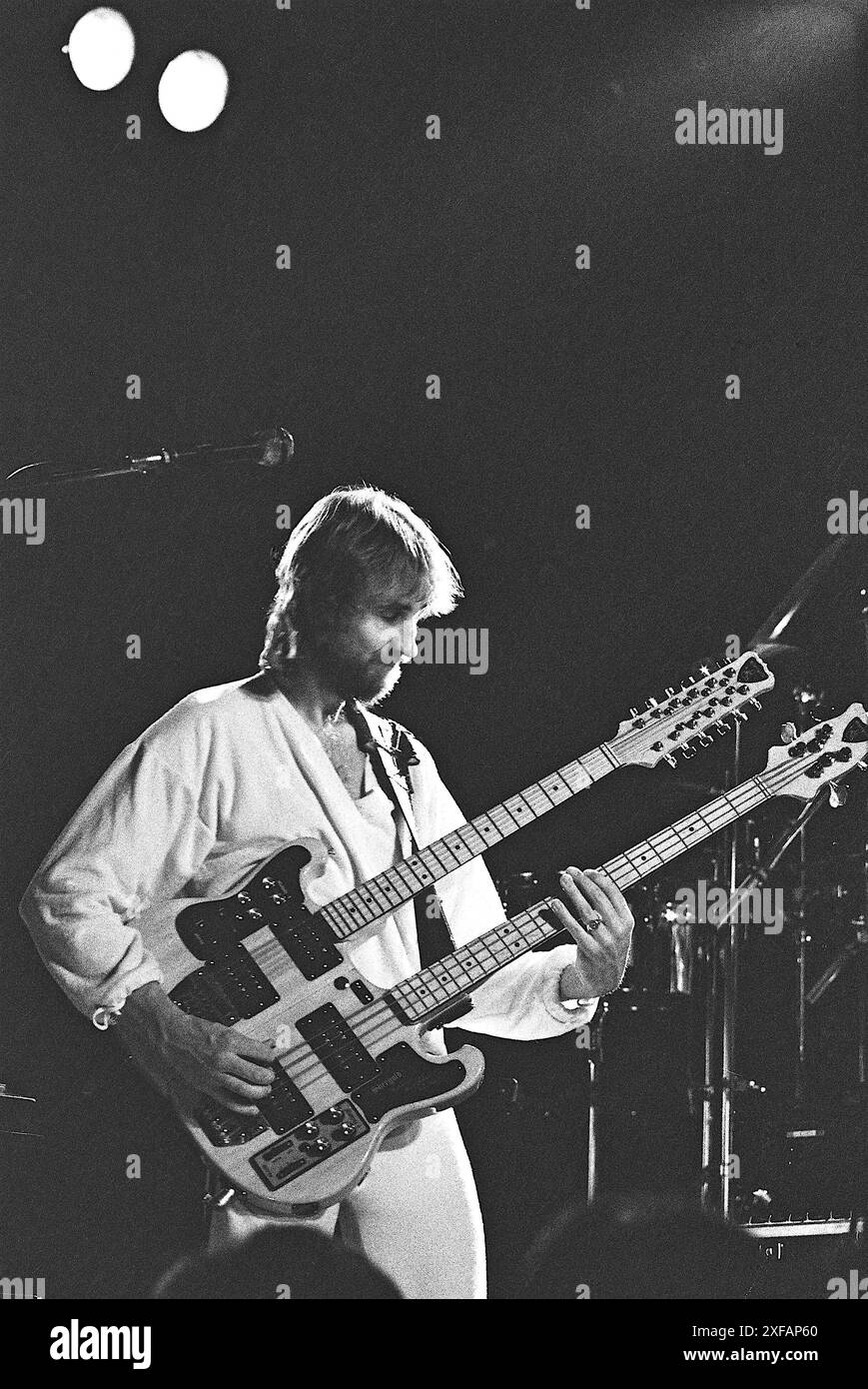 Mike rutherford hi-res stock photography and images - Alamy