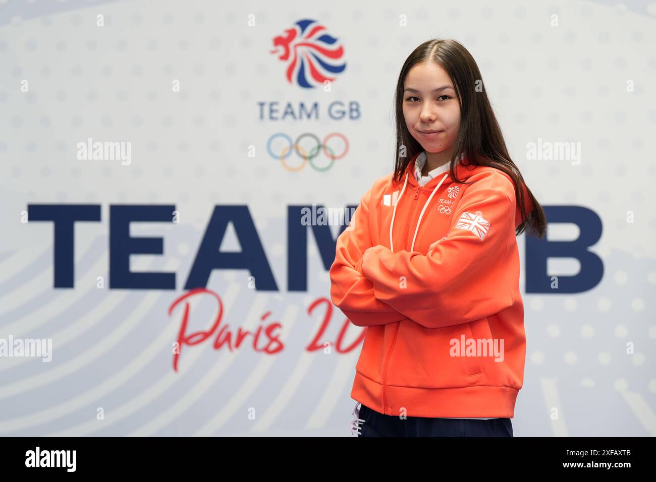 Anna hursey paris 2024 hi-res stock photography and images - Alamy