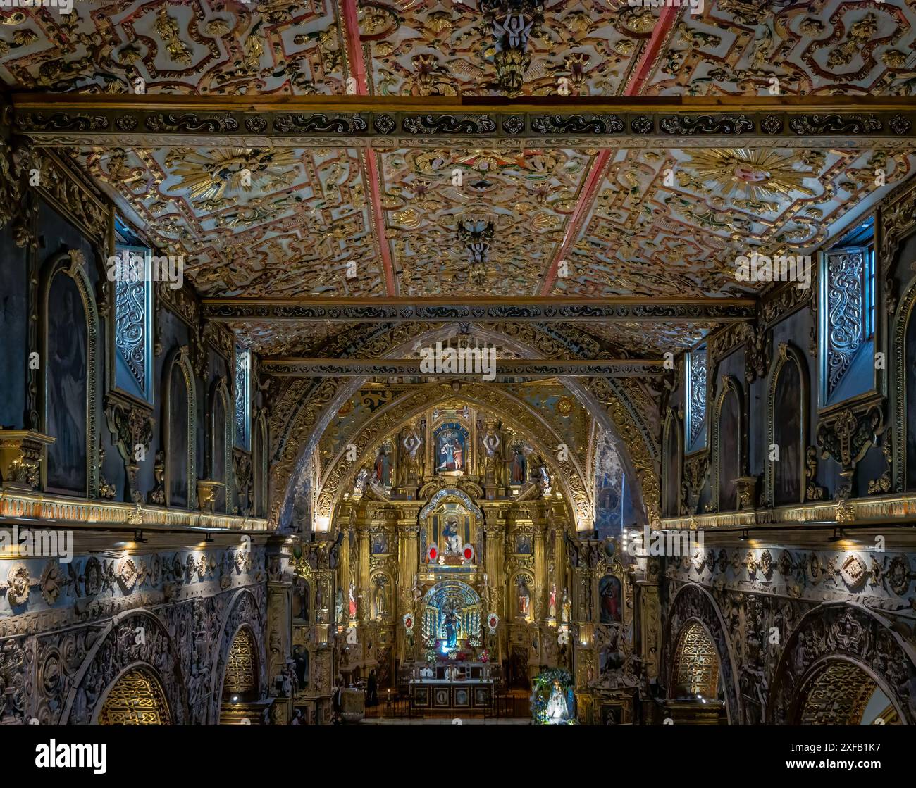 Interior of San Francisco convent chapel, Quito Old Town, Ecuador ...