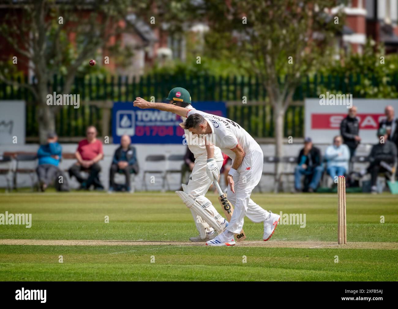 Jimmy anderson county cricket hi-res stock photography and images - Alamy