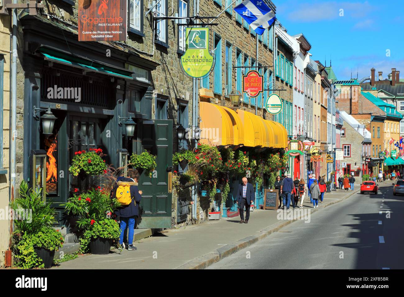 Old quebec shopping street hi-res stock photography and images - Alamy