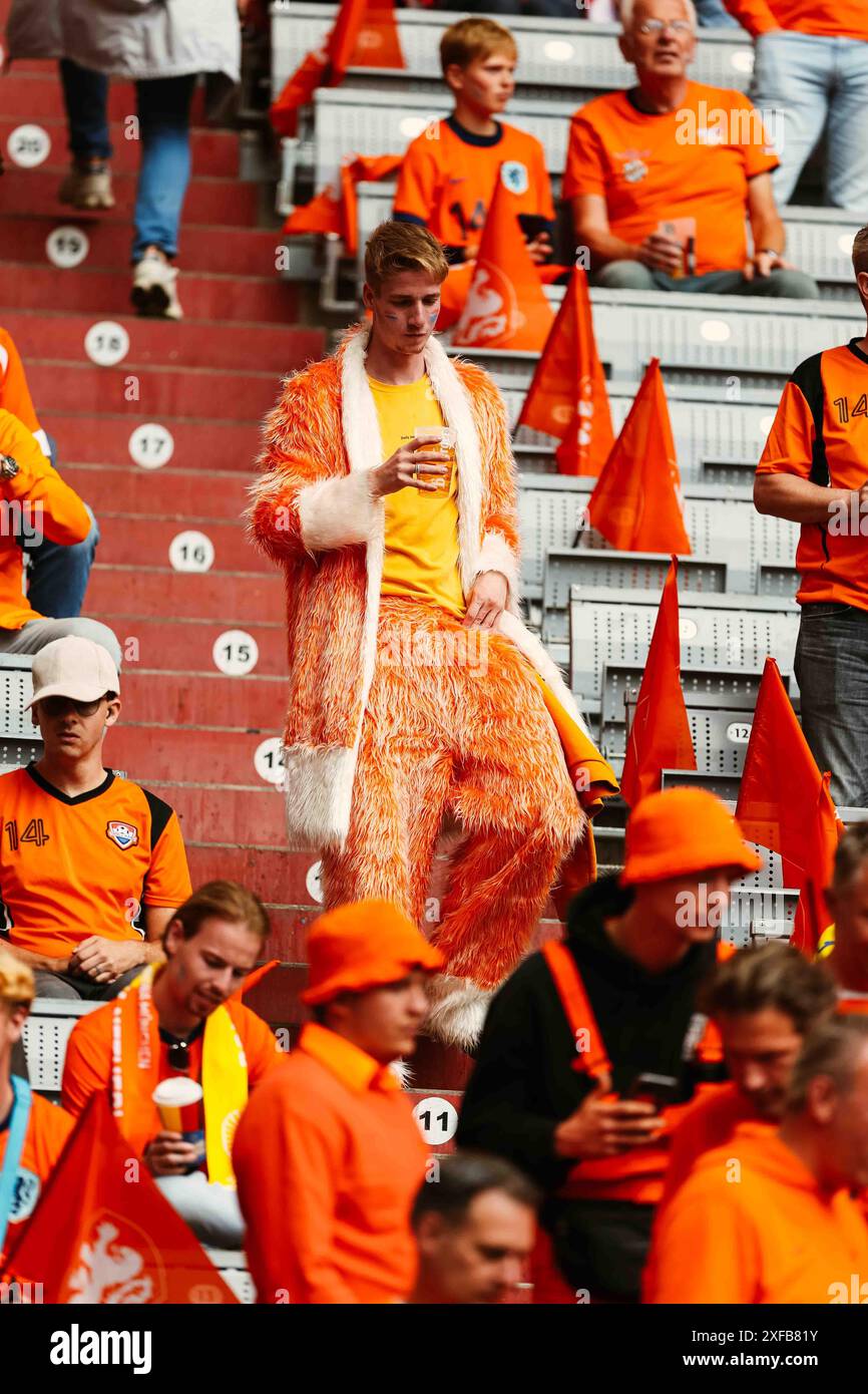 Netherlands fans during UEFA Euro 2024 - Round of 16 - Romania vs ...