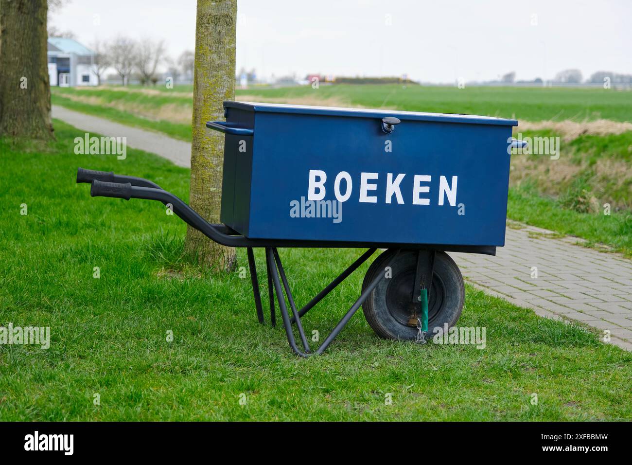 Dutch free mini public neighbourhood library where you can borrow and ...