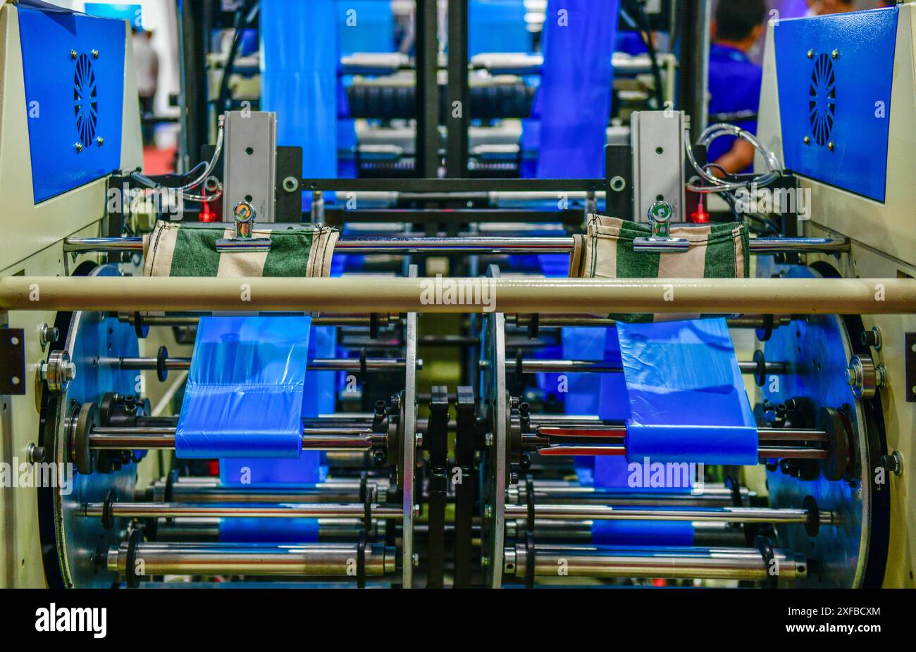 Plastic recycling machine hi-res stock photography and images - Alamy