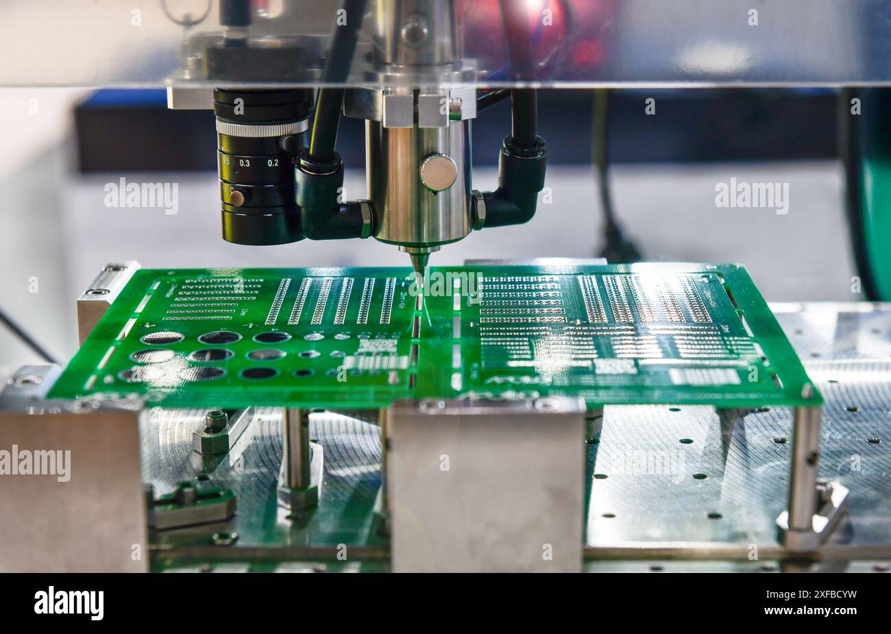 Technological process of assembly chip components on pcb board ...