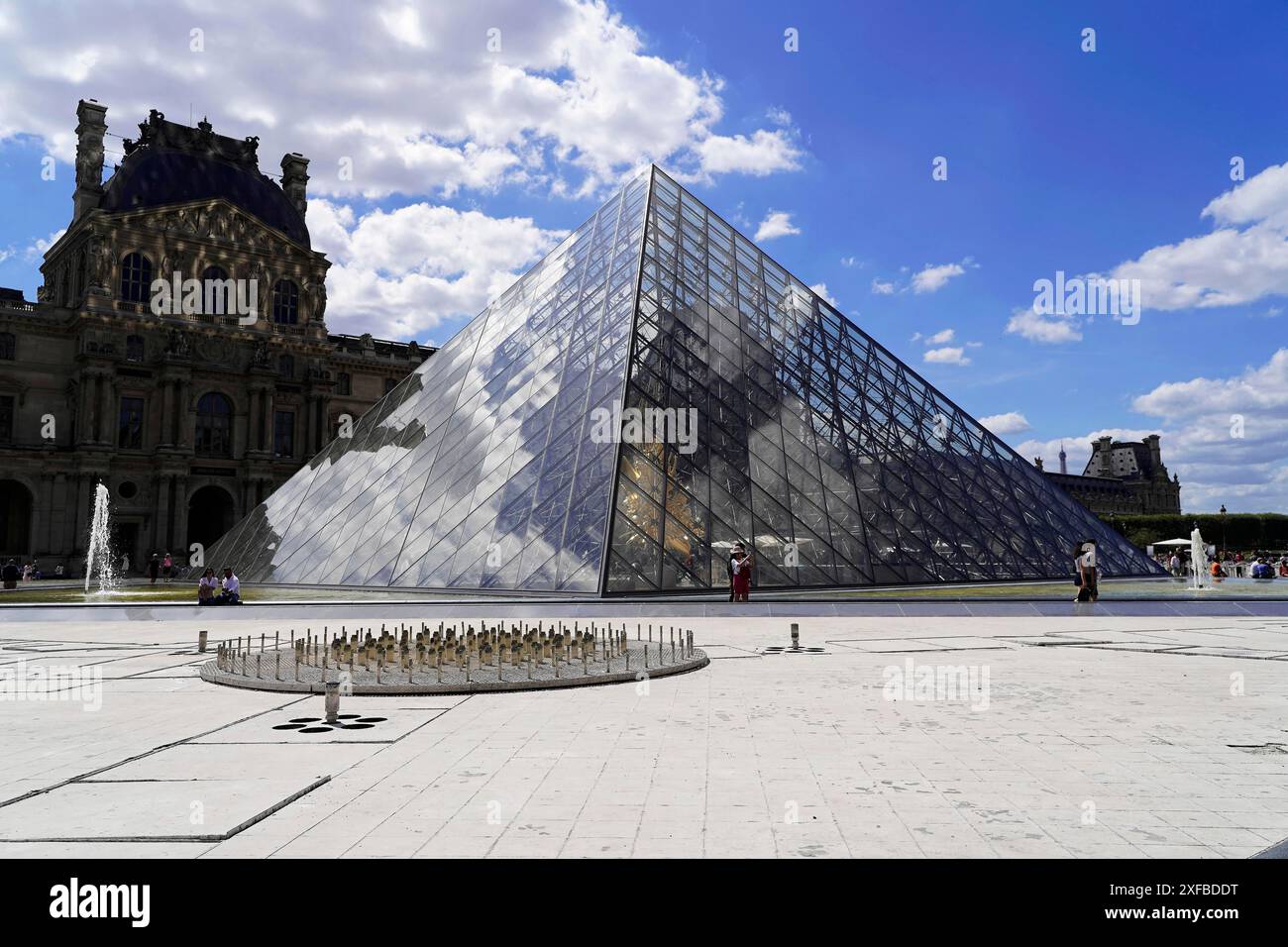 Glass pyramid in the courtyard of the Palais du Louvre, Paris, France ...