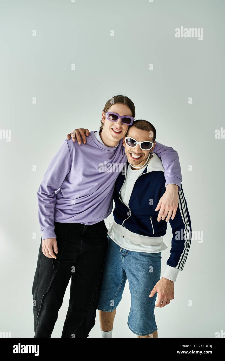 Pose together in hi-res stock photography and images - Alamy