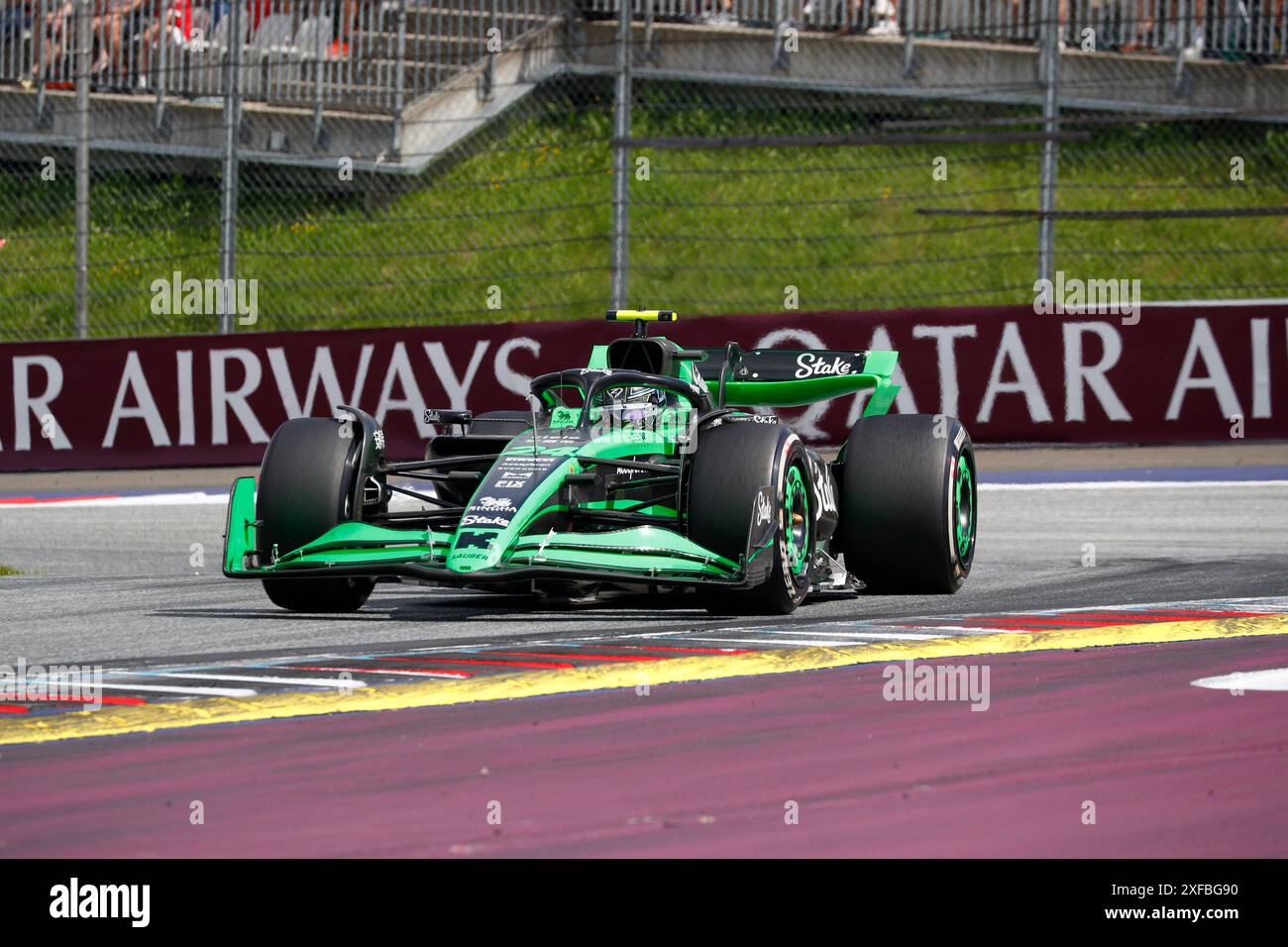 Sauber f1 2024 hulkenberg hi-res stock photography and images - Alamy