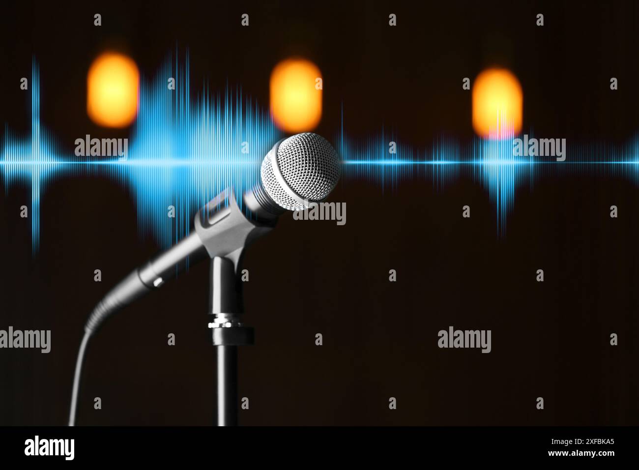 Microphone recording audio track hi-res stock photography and images ...