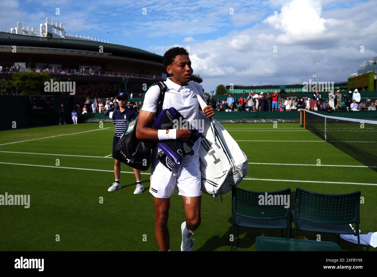 Paul Jubb looks dejected following his der Thiago Seyboth Wild on day ...