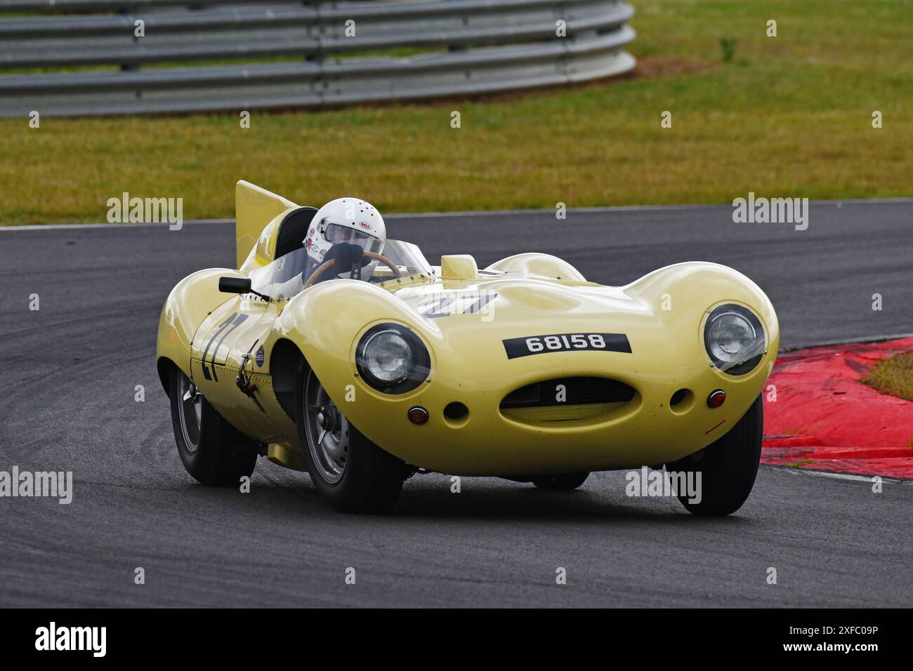 Andy Middlehurst, Jonathan Bailey, Jaguar D type, MRL RAC Woodcote ...