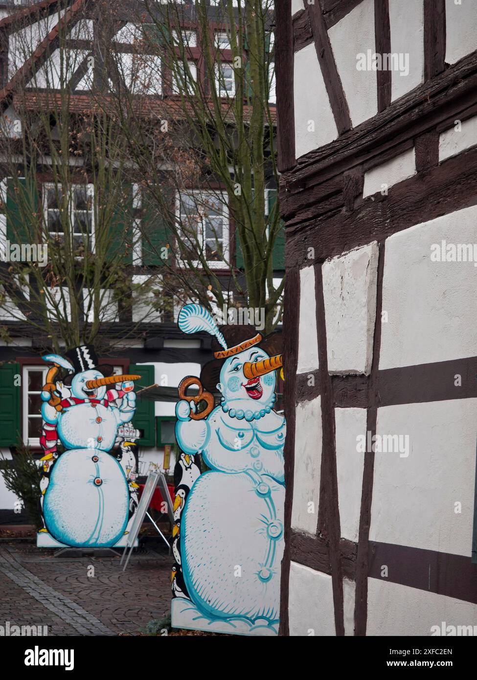 Winter scene and building hi-res stock photography and images - Alamy