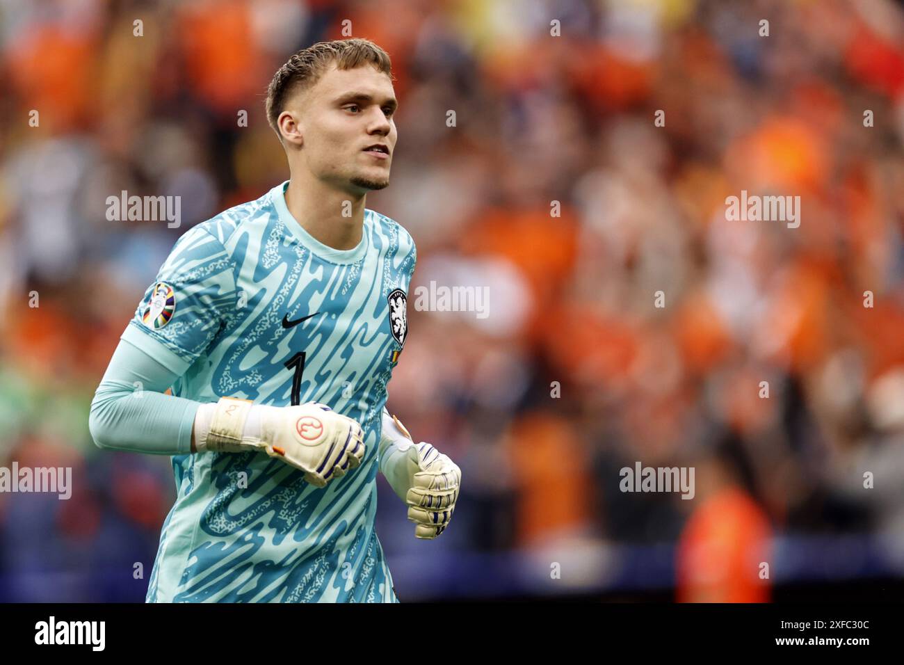 MUNICH - Holland goalkeeper Bart Verbruggen during the UEFA EURO 2024 ...