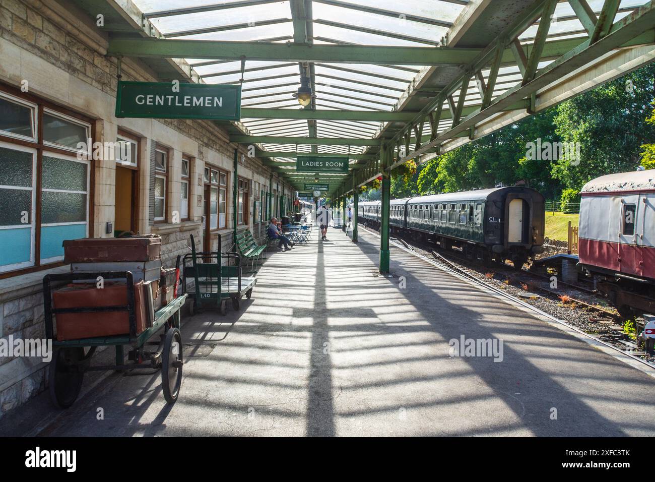 Swanage, UK - June 29th 2024: The platform and train carriages at ...