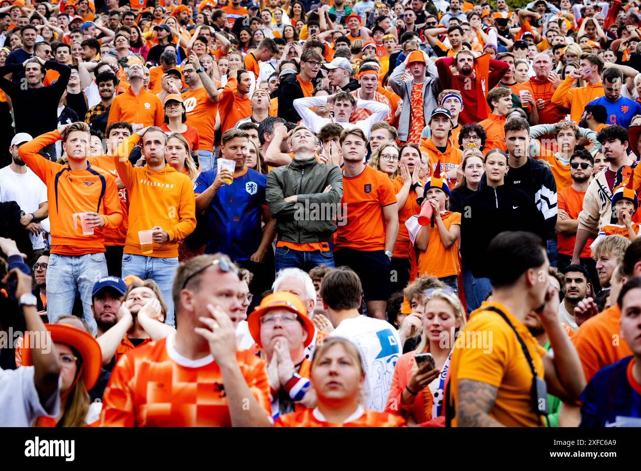 MUNICH - Dutch fans watch the eighth final match at the European ...