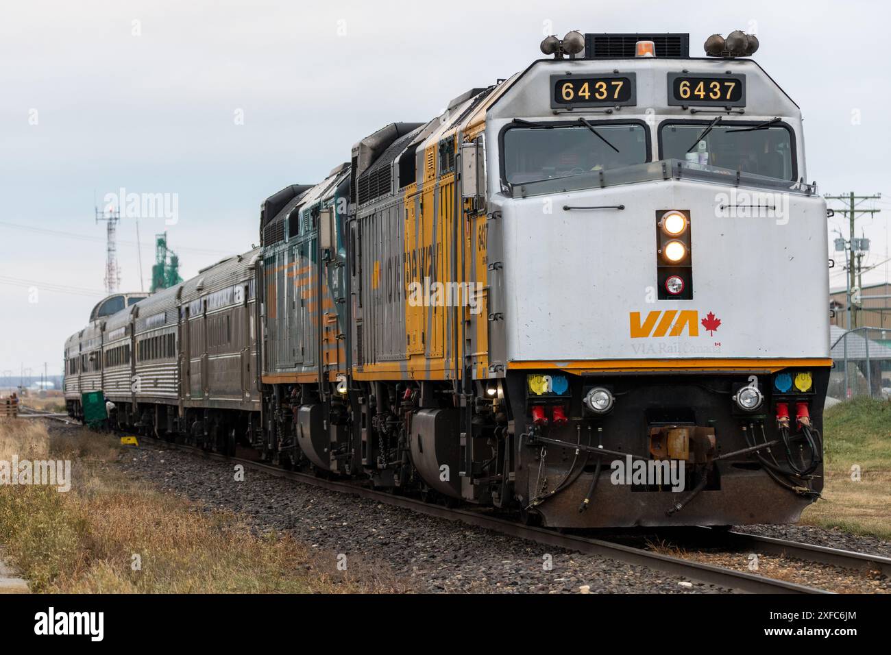 Five carriage long train that travels across the Canadian prairies and ...