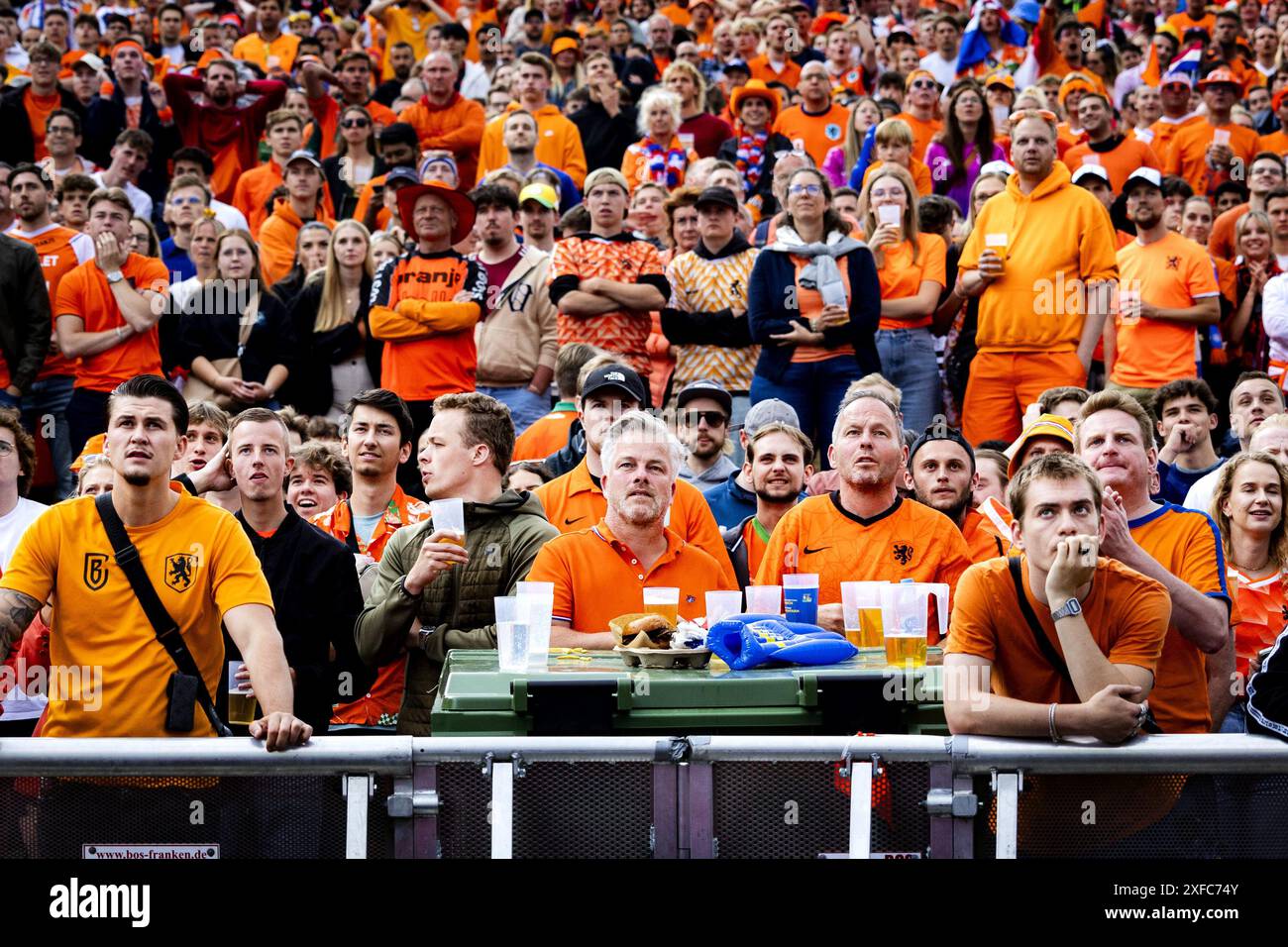 MUNICH - Dutch fans watch the eighth final match at the European ...
