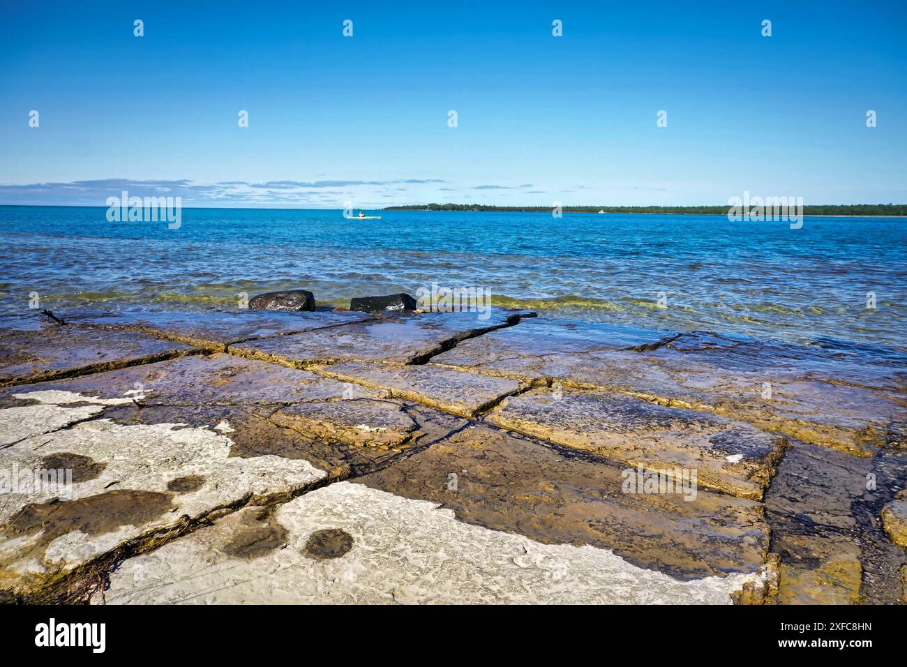 Manitoulin island canoe hi-res stock photography and images - Alamy