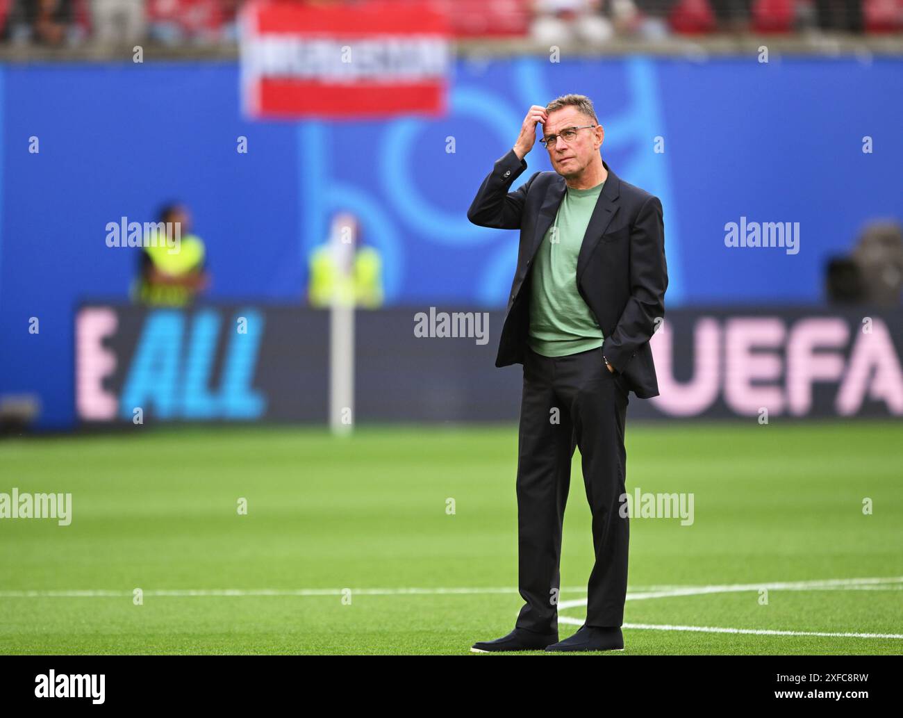 02 July 2024, Saxony, Leipzig: Soccer, UEFA Euro 2024, European ...