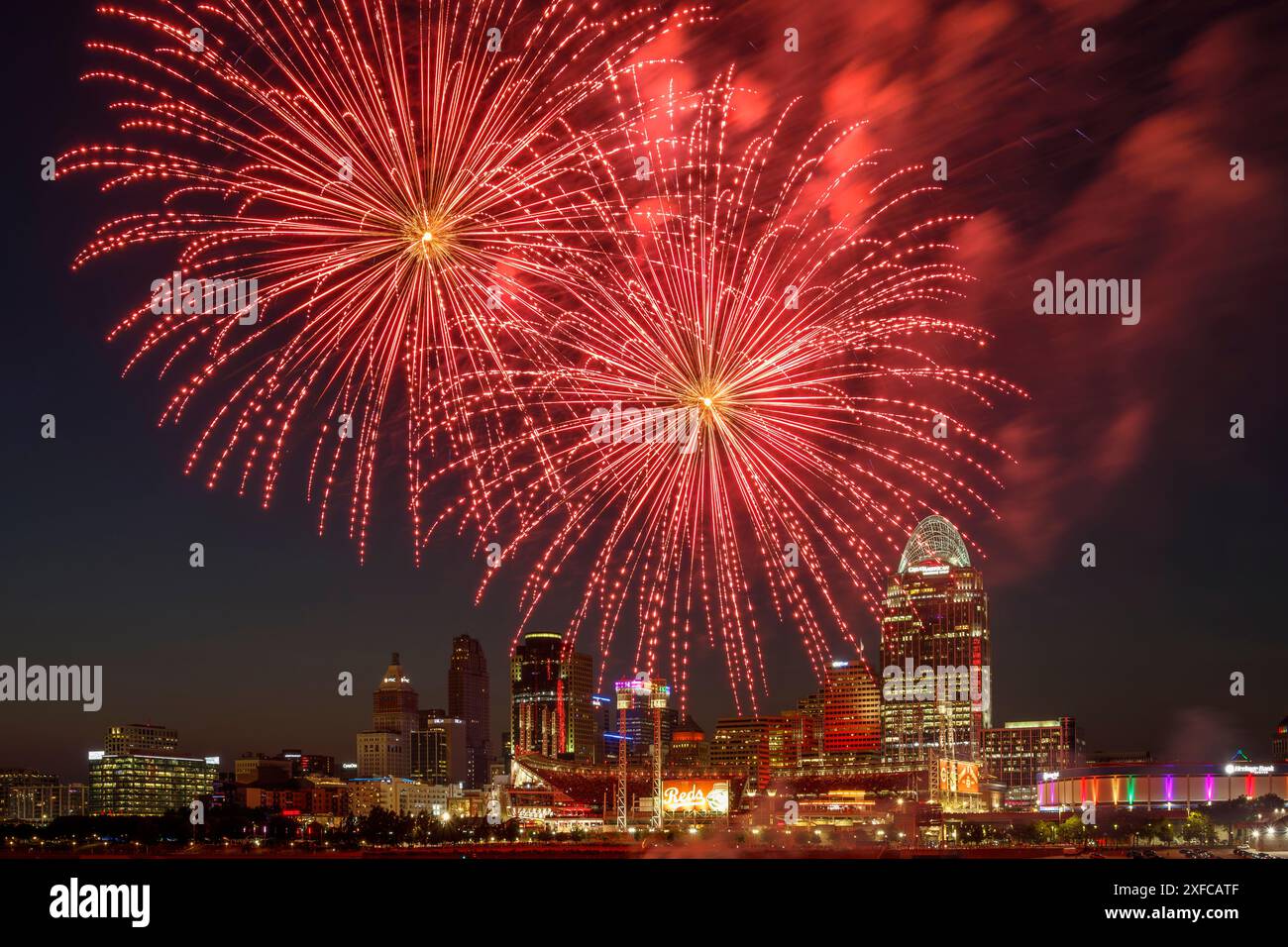 Cincinnati Fireworks. Over the Ohio River after a Cincinnati Reds ...