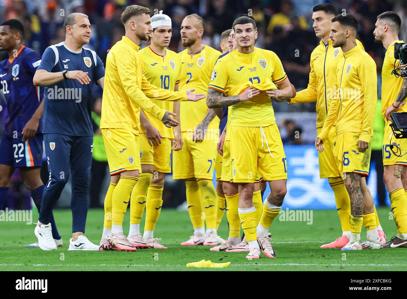 Endstand 3.0 Niederlande besiegt Rumaenien und ist im Viertelfinale enttaeuschte Rumaenen, Mihai ...