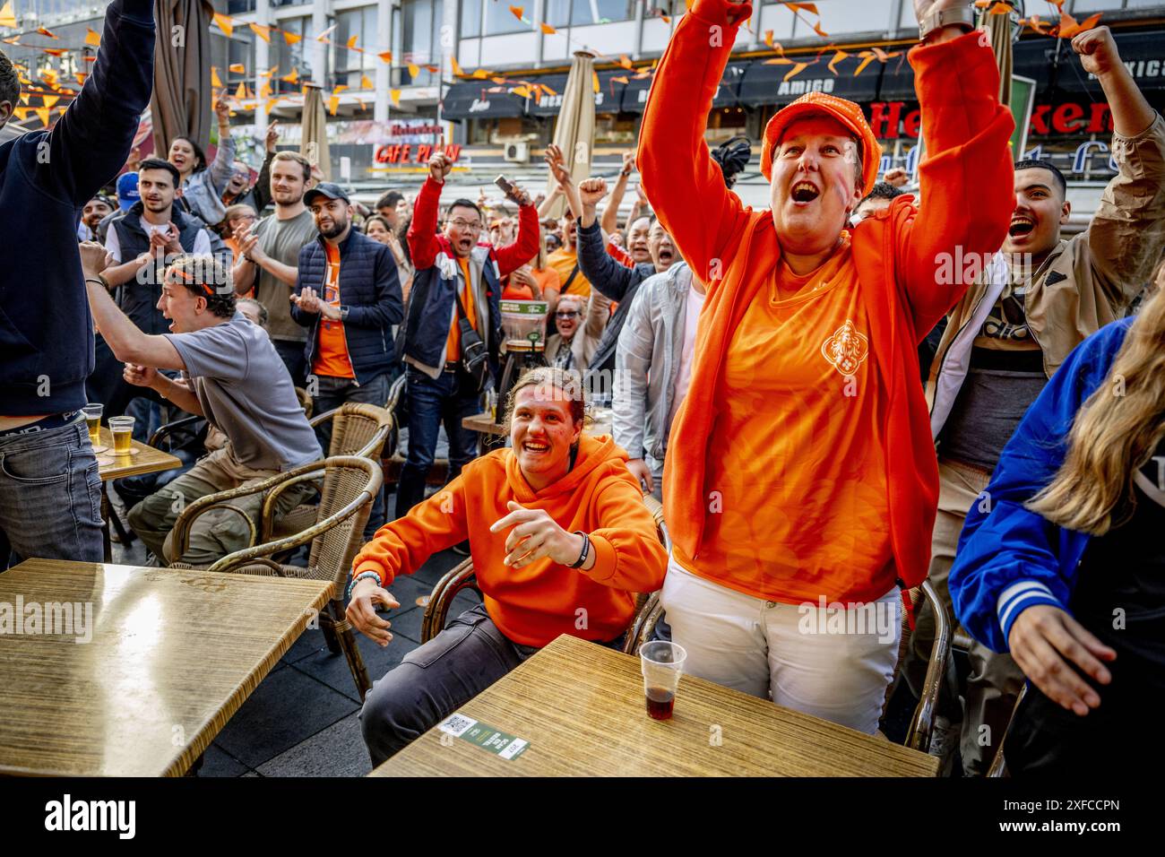 ROTTERDAM - Supporters during the eighth final match at the European ...