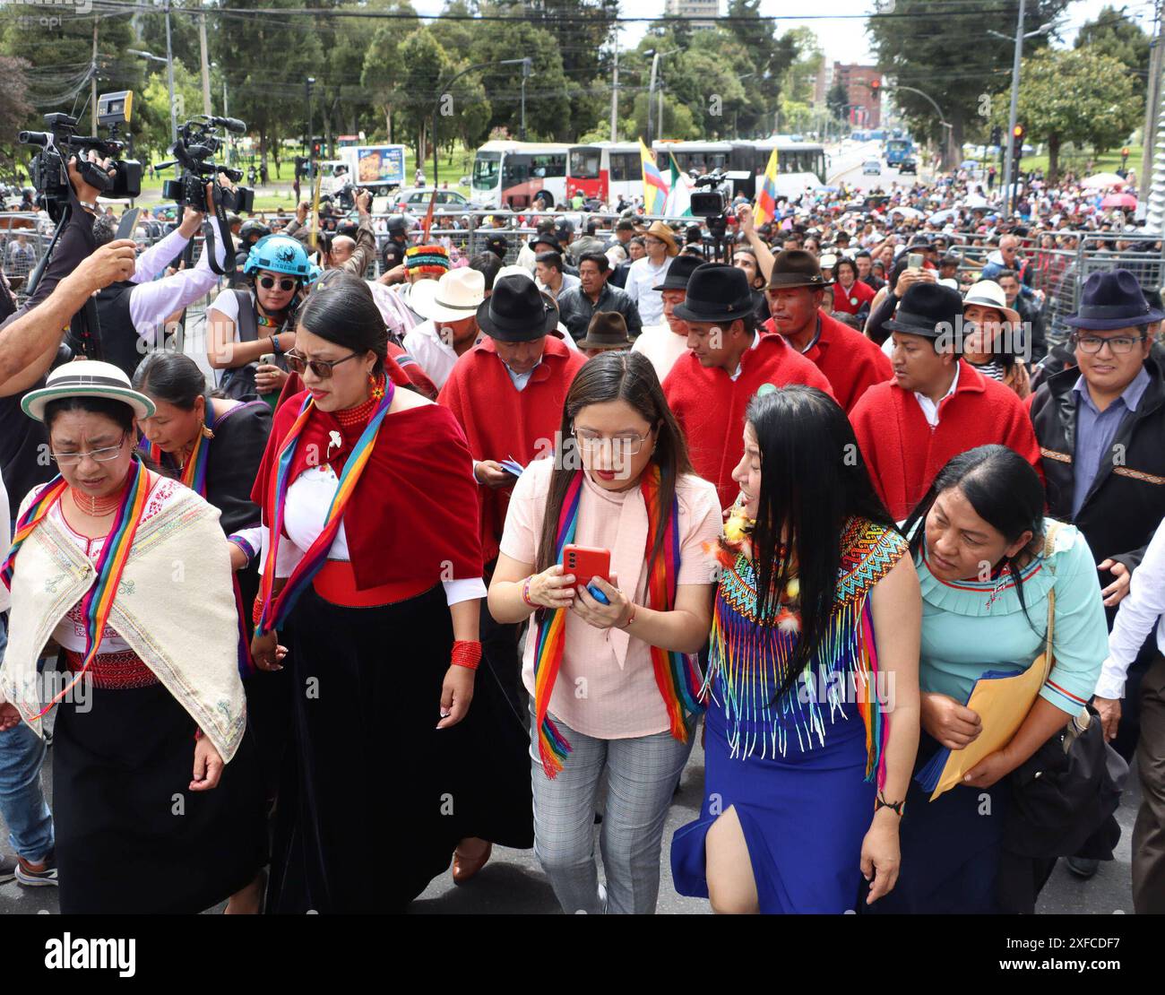 Grupos indigenas hi-res stock photography and images - Alamy