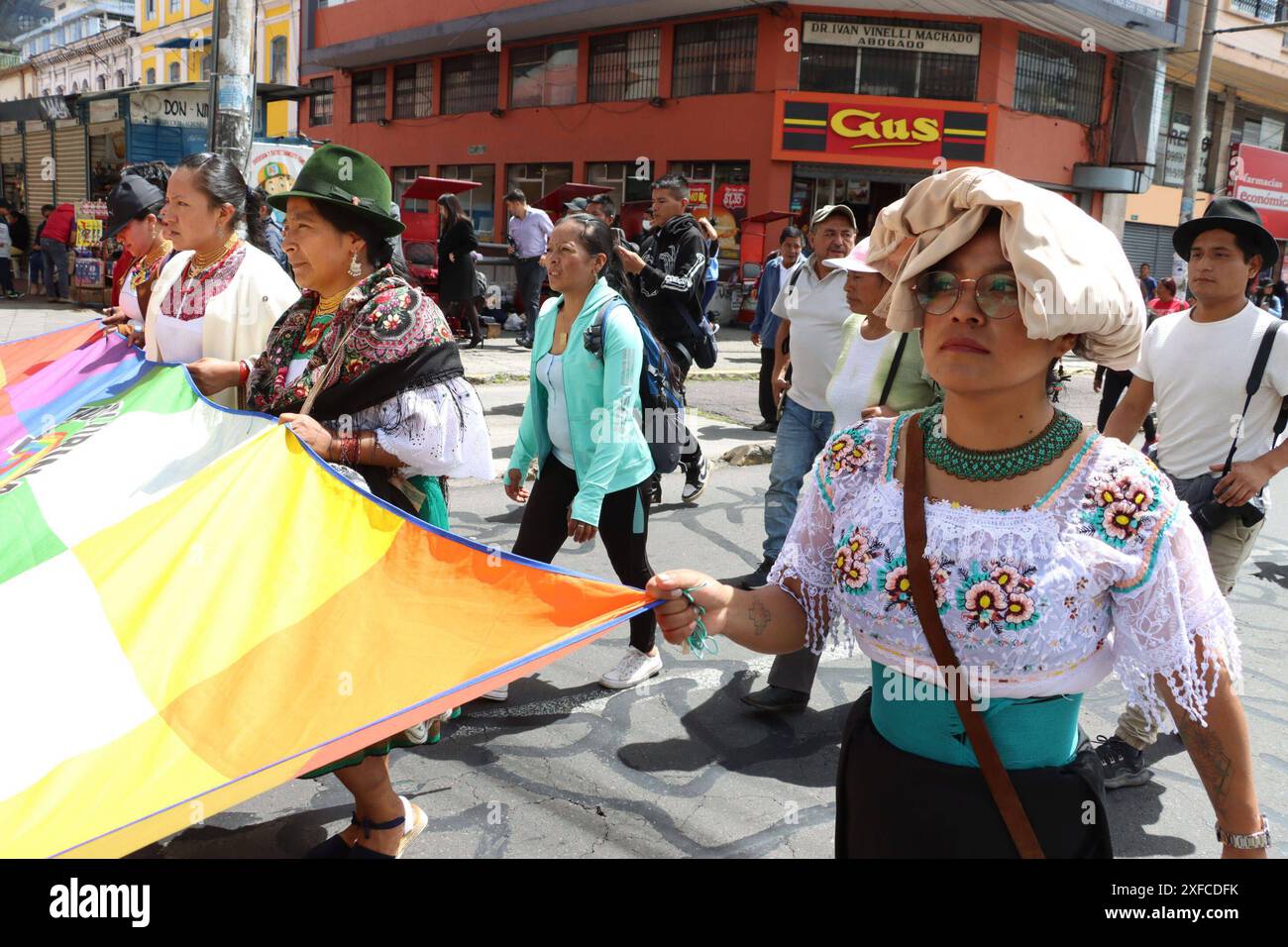 Grupos indigenas hi-res stock photography and images - Alamy