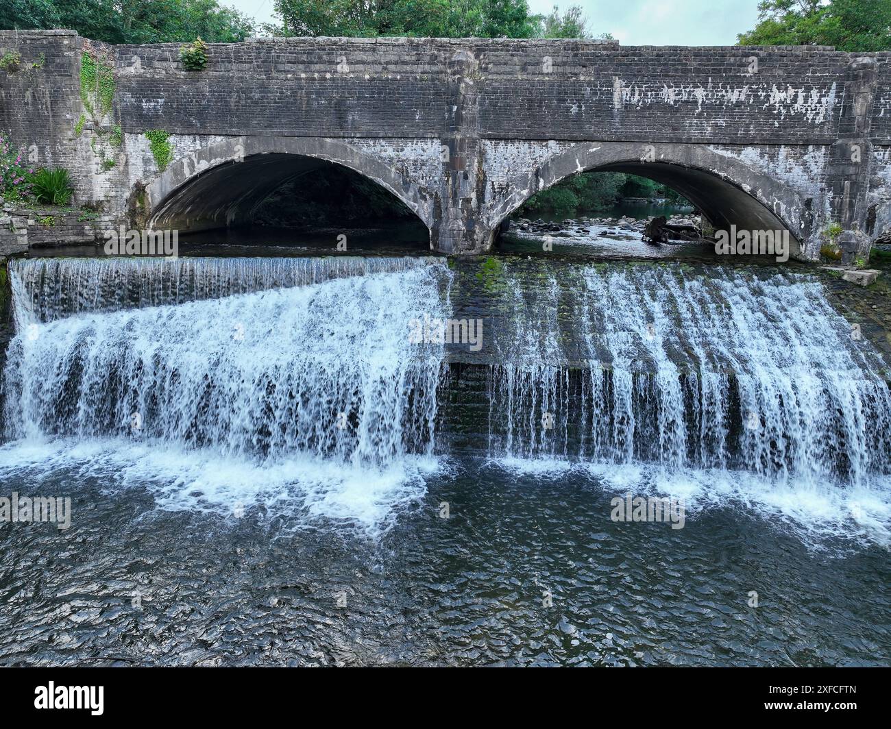 Ystalyfera aqueduct hi-res stock photography and images - Alamy