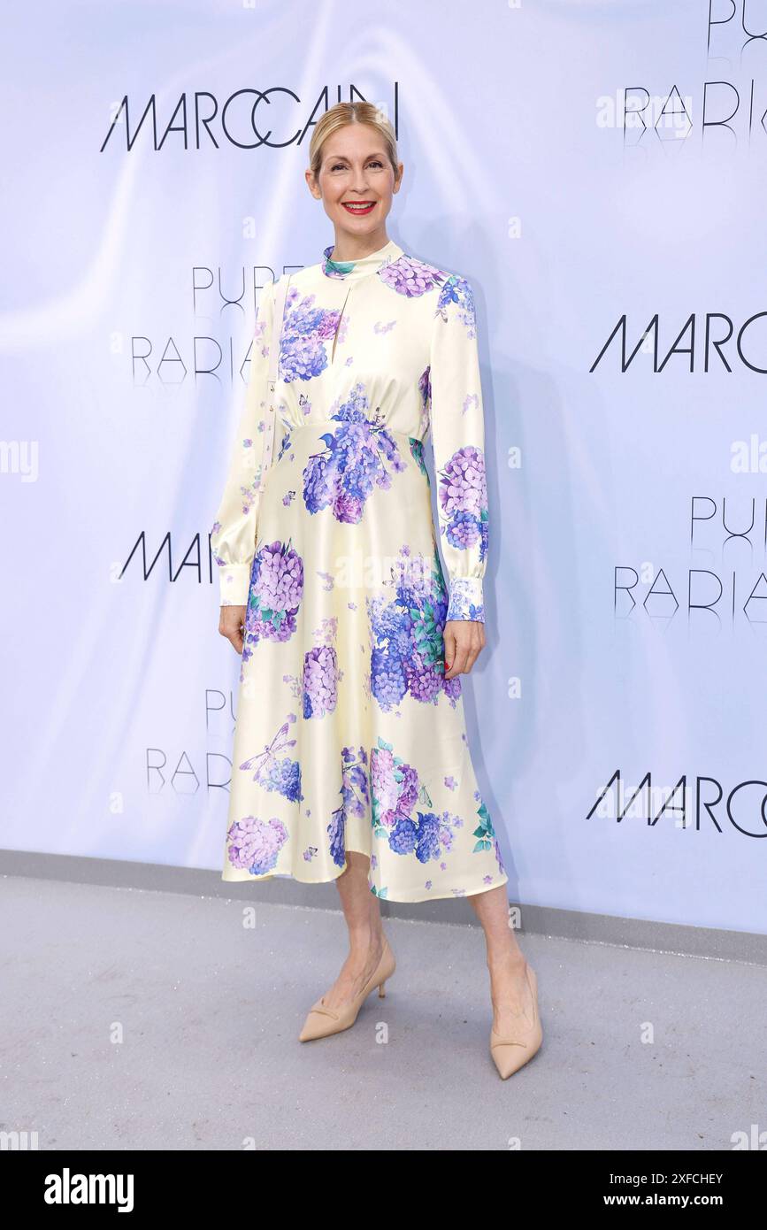 Kelly Rutherford bei der Marc Cain Pure Radiance Modenschau am 2.07. ...