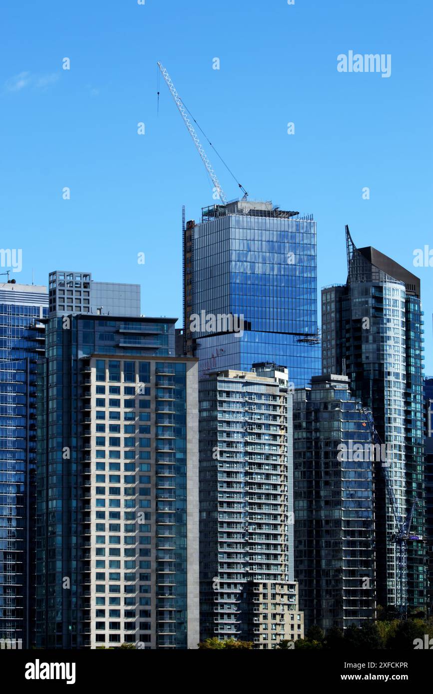 Construct tall buildings hi-res stock photography and images - Alamy