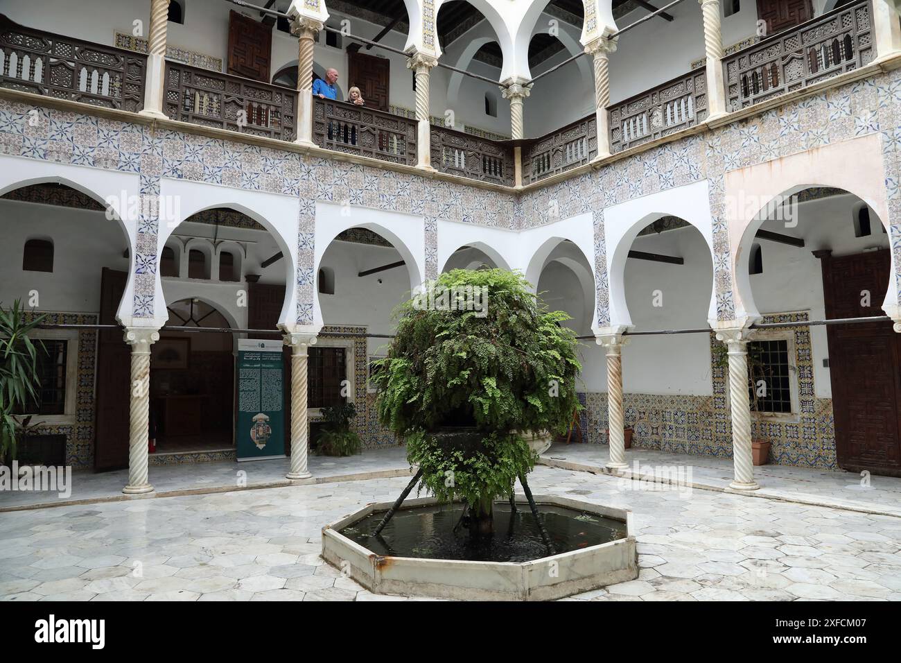 Moorish house in algiers hi-res stock photography and images - Alamy