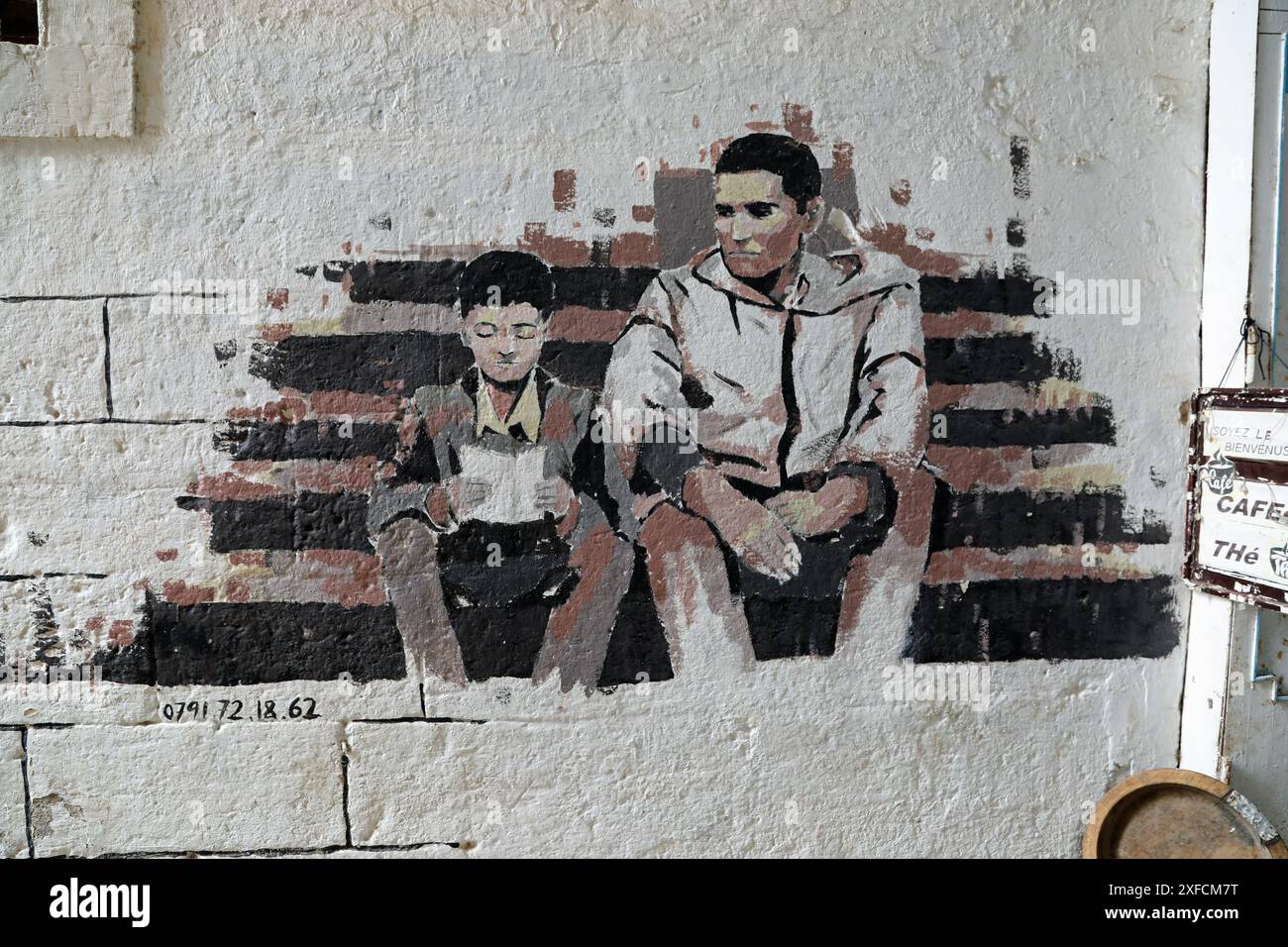 Street art in the Casbah of Algiers Stock Photo - Alamy